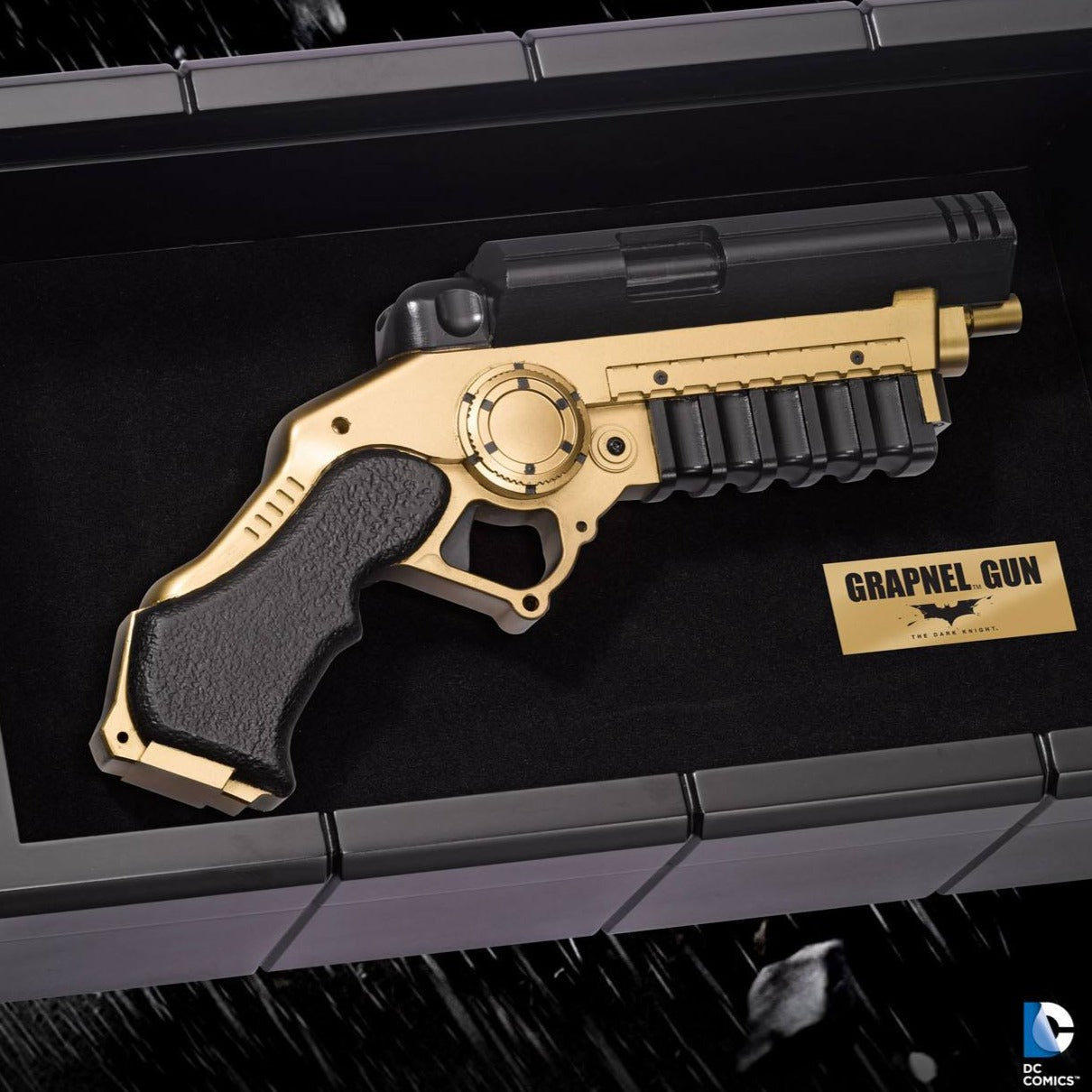 DC Comics - Batman: The Dark Knight - Grapple Gun